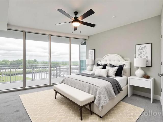 3338 Peachtree Road NE 903