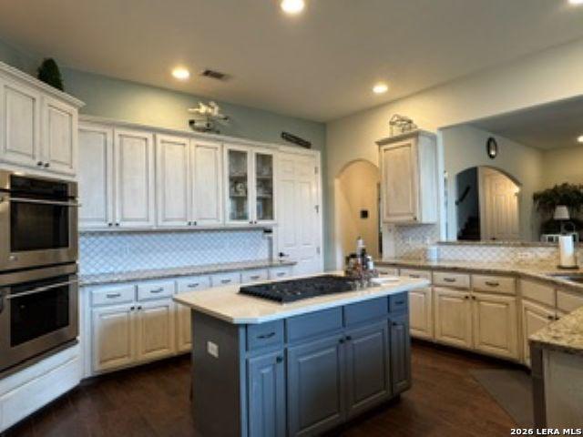 3338 Sable Creek