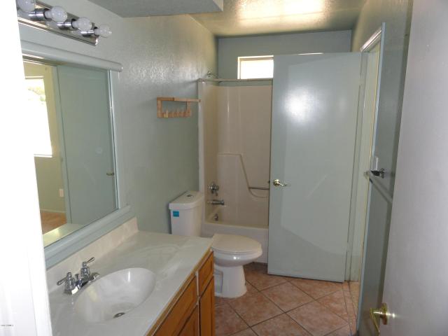 3338 W Tonto Lane