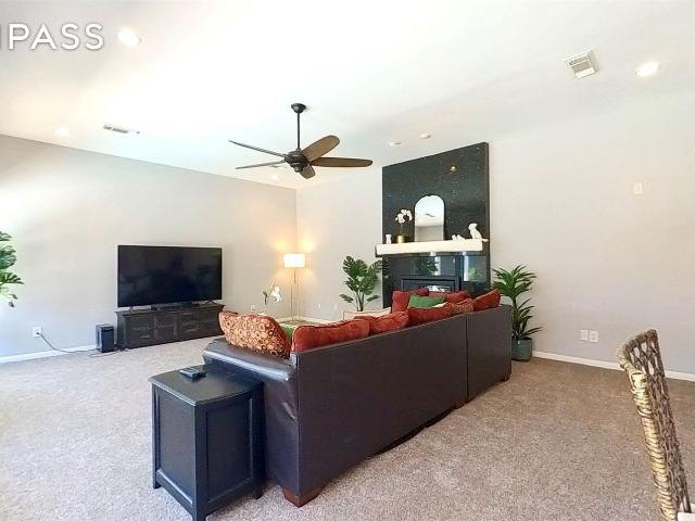 3339 Country Club Blvd, Stafford, TX