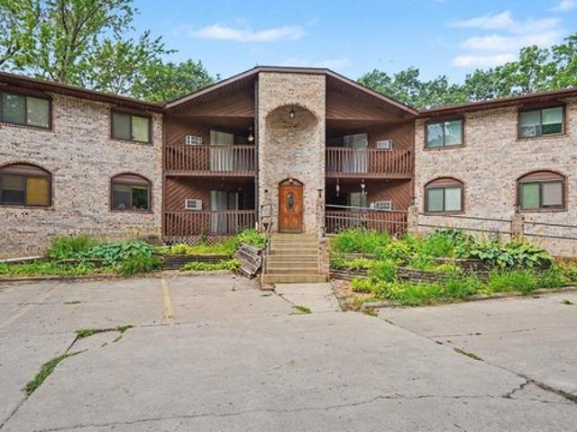 3339 S Cabaret Trl Unit A4, Saginaw, MI 48603