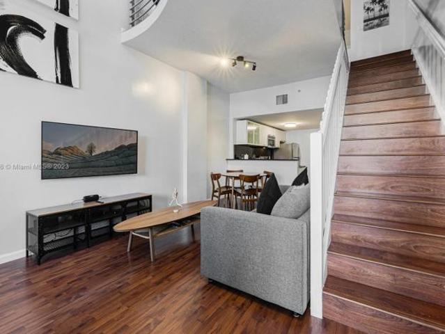 3339 Virginia St #136, Miami, FL 33133