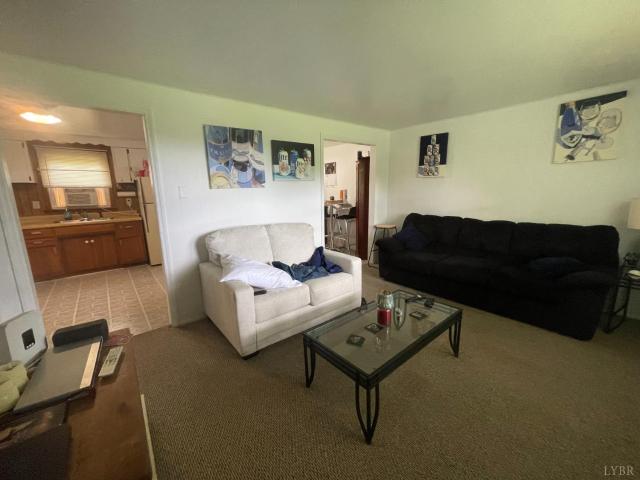 3339 W Lynchburg Salem Turnpike