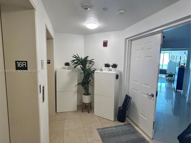 3330 NE 190th St, Unit 1615, Aventura, FL 33180 | MLS #A11997 | Compass