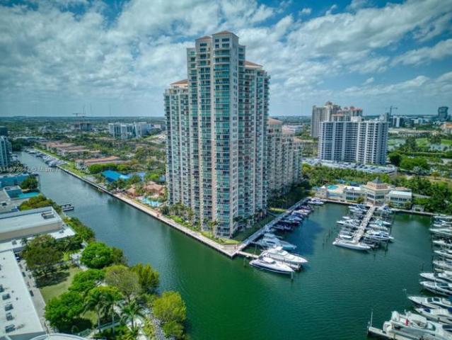 3330 NE 190th St #1218, Aventura, FL 33180