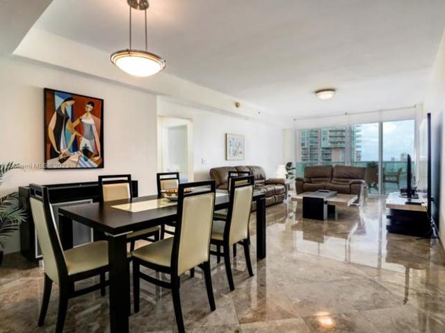 3330 NE 190th St #2211, Aventura, FL 33180