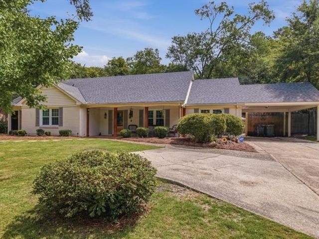 3330 E Lindsay Dr, Columbus, GA 31907