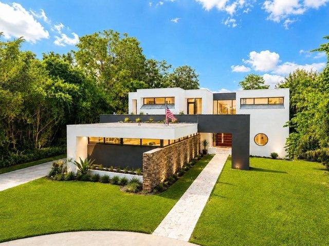 3330 Ehrlich Rd, Tampa, FL 33618