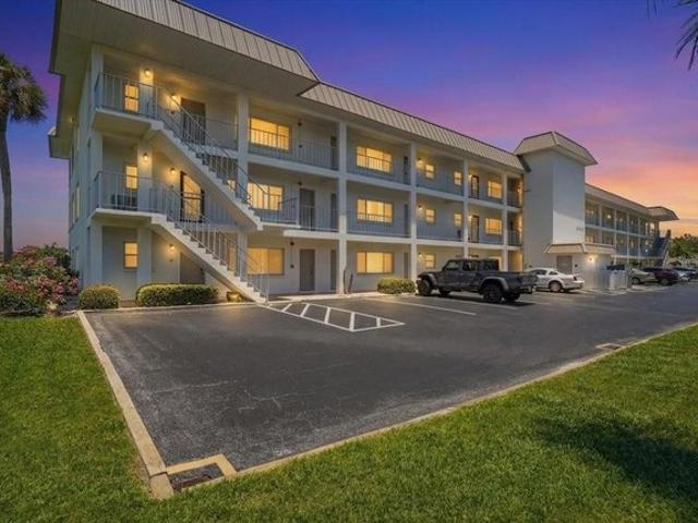 3330 Gulf of Mexico Dr Unit 202D, Longboat Key, FL 34228