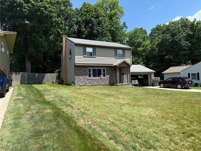 3330 Kingston Ln, Youngstown, OH 44511