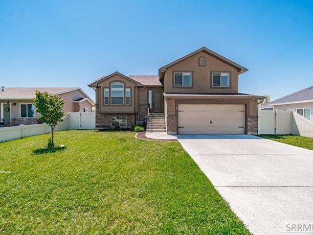 3330 Ringneck Dr, Idaho Falls, ID 83401