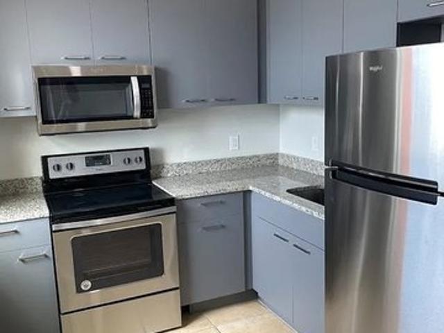 3330 W Colonial Dr, Orlando, FL 32808