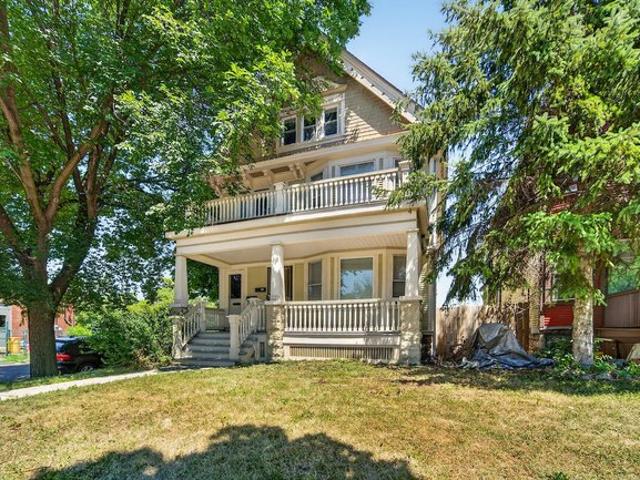 3330 W McKinley Blvd, Milwaukee, WI 53208