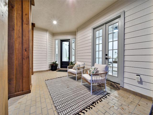 33319 White Oak Court