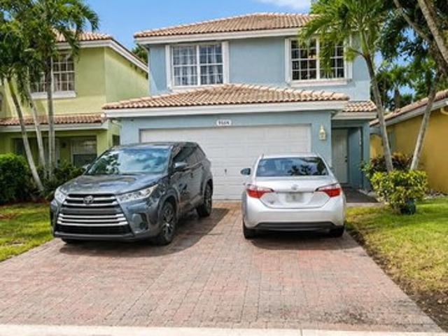3331 Commodore Ct, West Palm Beach, FL 33411