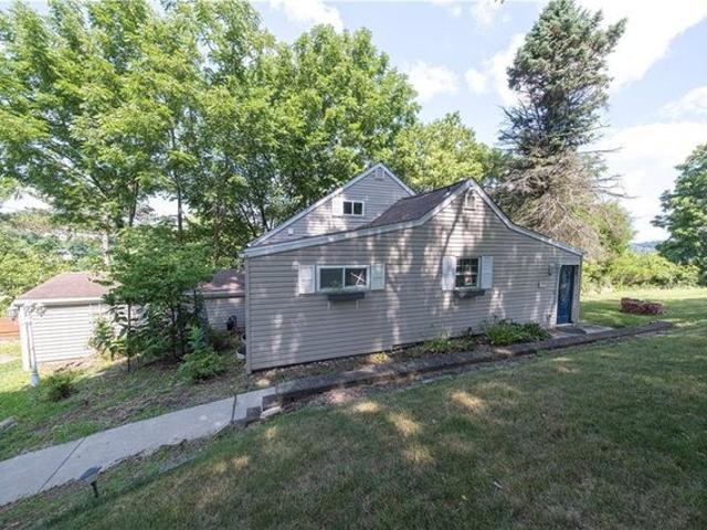 3331 Reiland St, Pittsburgh, PA 15227