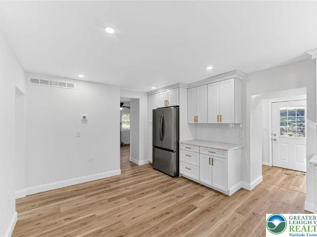 3331 Walnut Street