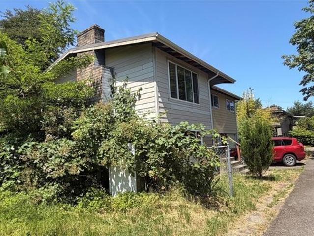3331A S Morgan St, Seattle, WA 98118