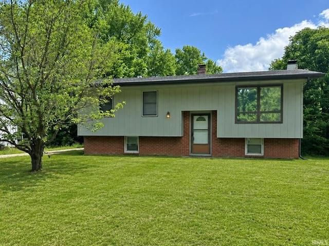 3332 N Windcrest Dr, Bloomington, IN 47404