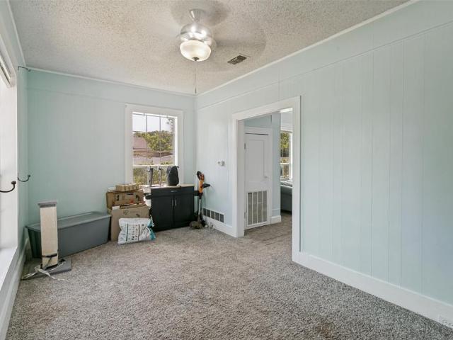 3332 Avenue I