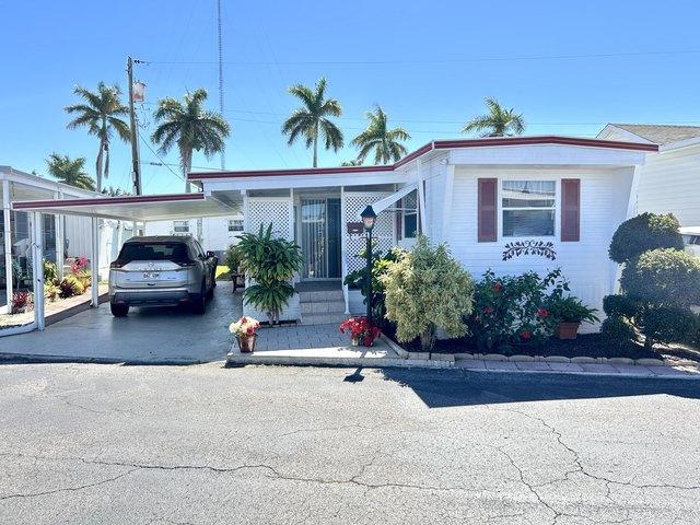 3332 Broadway St, Hollywood, FL 33021