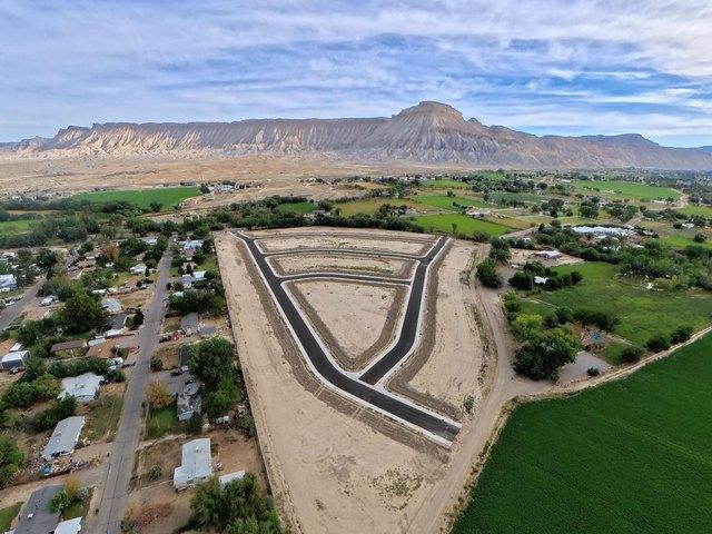 3332 Coal Canyon Ln, Clifton, CO 81520