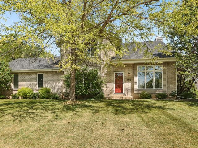 3332 E Debbie Dr