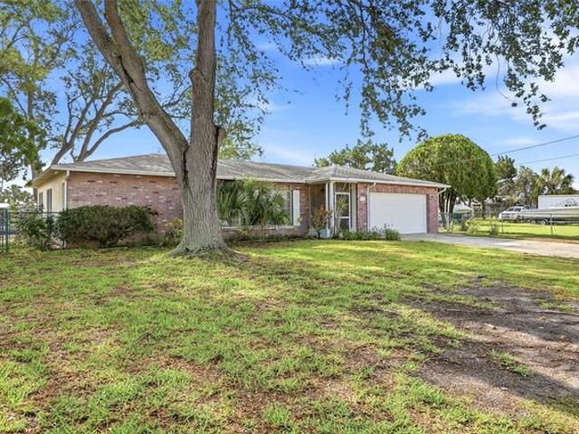 3332 Gulf Winds Cir, Hernando Beach, FL 34607