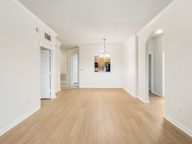 3332 Robert Trent Jones Dr, Unit 30303, Orlando, FL 32835 | MLS #O6373
