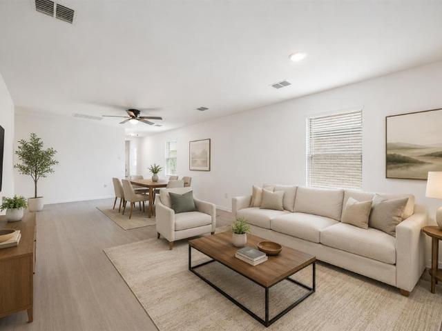 3332 Watterson Way