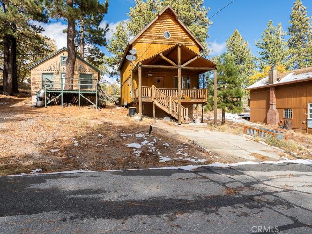33332 Holcomb Creek Dr, Green Valley Lake, CA 92341 | MLS #IV25238 | Compass