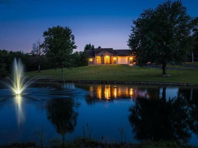3333 Blacks Rd SW, Hebron, OH 43025