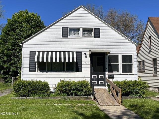 3333 Blackstone Dr, Toledo, OH 43608