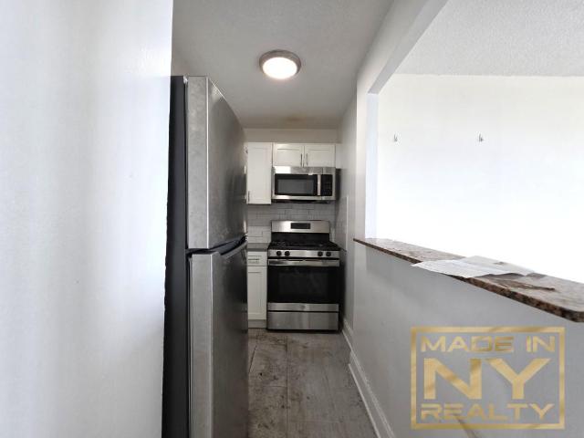 3333 Broadway D22D