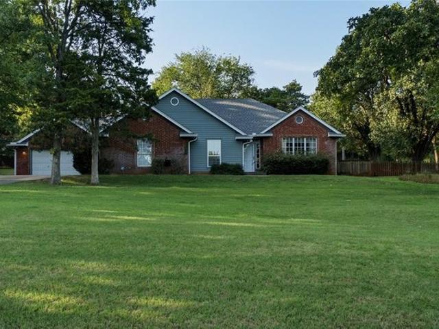 3333 Everett Dr, Edmond, OK 73013