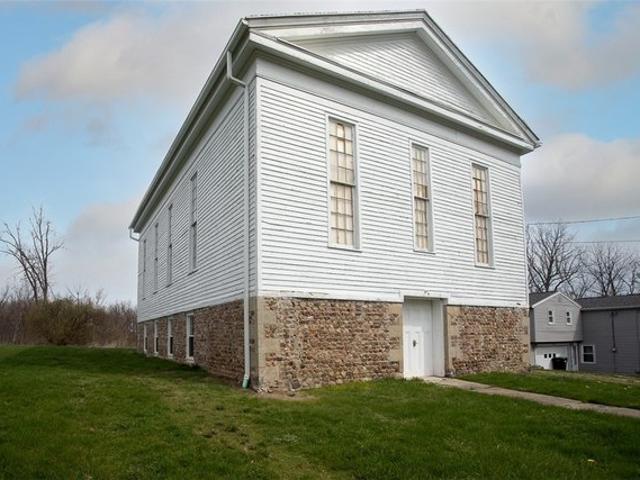 3333 Fowlerville Rd, York, NY 14592
