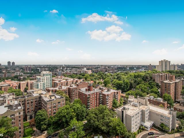 3333 Henry Hudson Parkway West, Bronx, NY