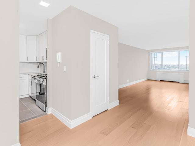 3333 Henry Hudson Parkway West, Bronx, NY