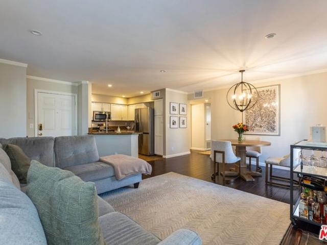 3333 Holly Grove St, Westlake Village, CA 91362