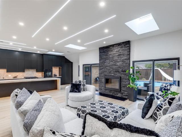 3333 Therondunn Drive