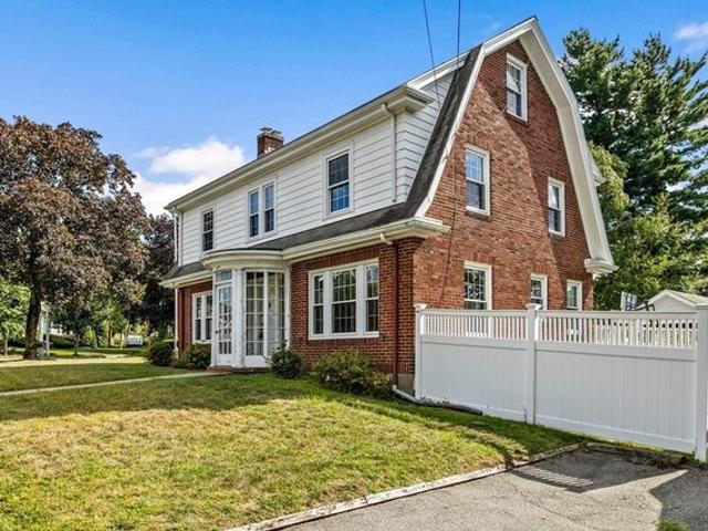 333 Common St, Belmont, MA 02478