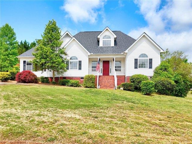 333 Crowfield Dr, Liberty, SC 29657