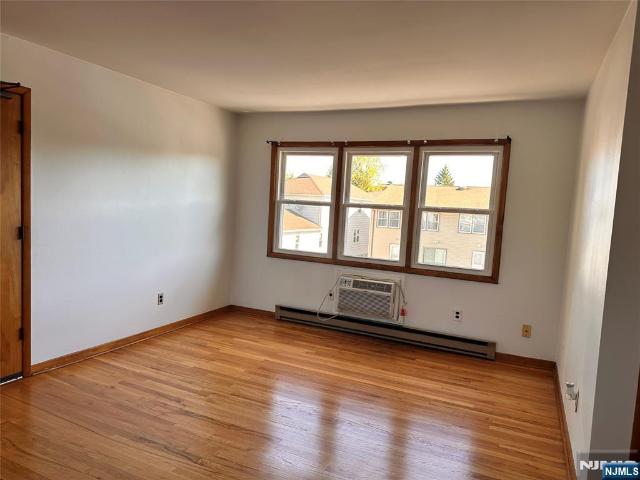 333 Green Avenue # 6