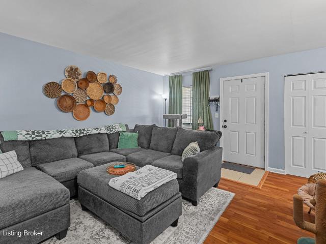 333 E 4th St A8