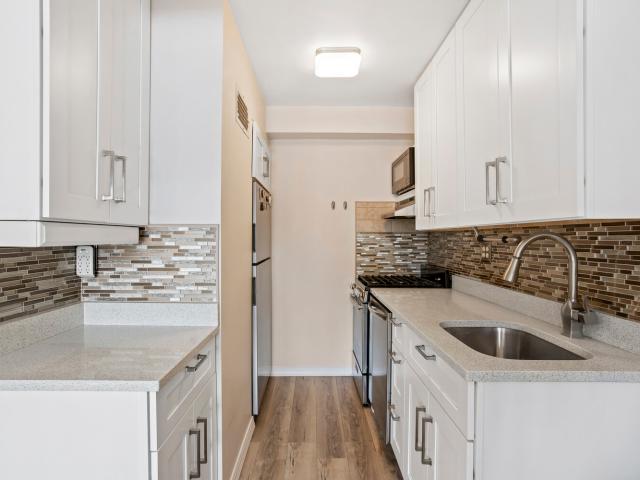 333 E 66TH Street 11J