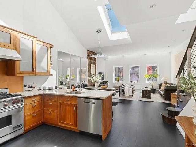 333 E 84th Street PH