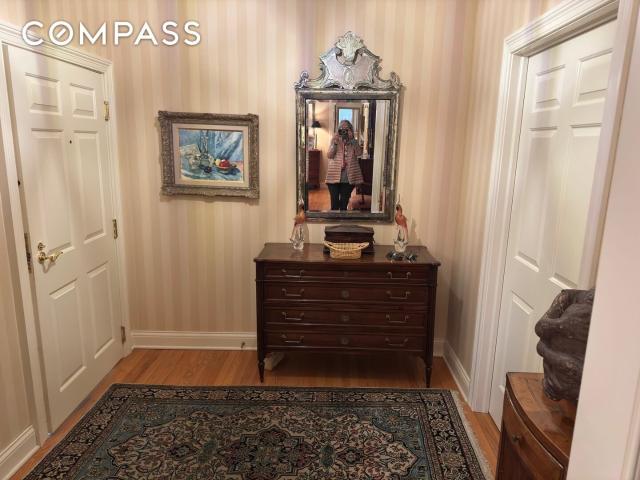 333 E Westminster Ave 1D, Lake Forest, IL