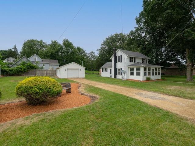 333 E Front St, Byron, IL 61010