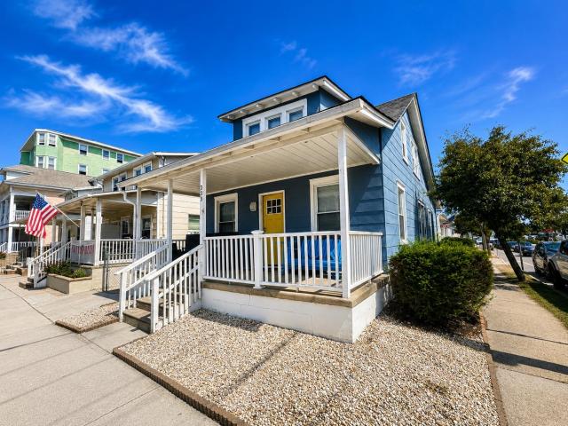 333 E Magnolia Avenue