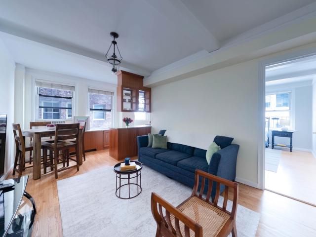 333 East 43rd Street, New York, NY